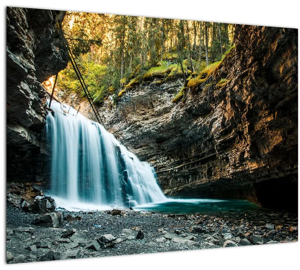 Skleněný obraz lesního vodopádu (70x50 cm)