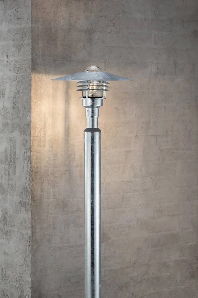 Pozinkovaná zahradní lampa Vejers 2m pro žárovku E27 200cm  - Nordlux