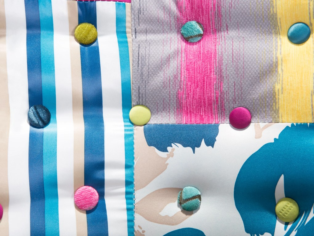 Modré patchwork čalouněné křeslo Chesterfield MANDAL Beliani