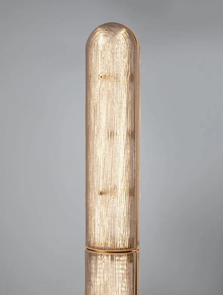 Kovová LED stojací lampa v mosazné barvě se skleněným stínidlem (výška 165,5 cm) Gloree – Nova Luce