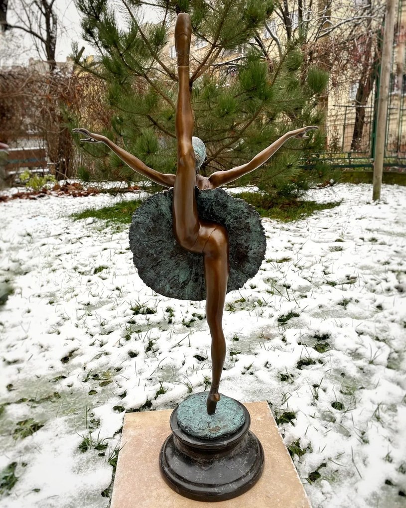 Bronzová socha soška - Tanečnice baletu