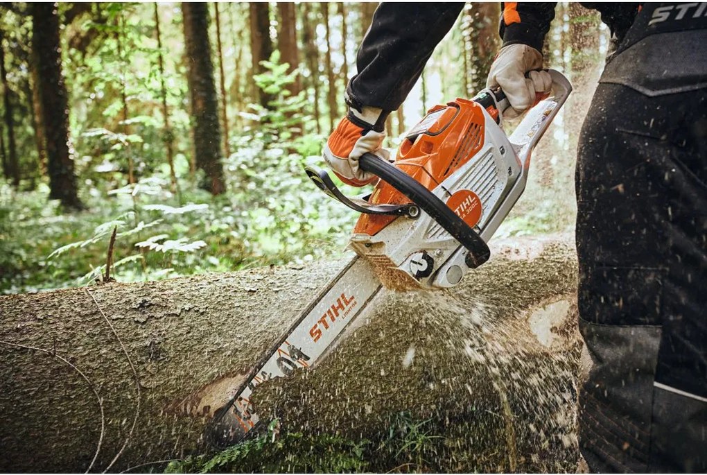 AKU řetězová pila STIHL MSA 300 C-O