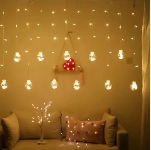 Vánoční osvětlení ISO19736  světelný závěs s koulemi 108 LED na USB, teplý bílý
