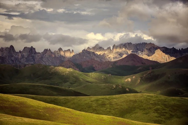 Umělecká fotografie Tibetan Plateau, James Yu, (40 x 26.7 cm)