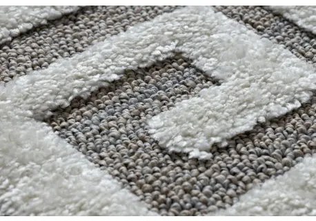 koberec MAROC P655, šedo bílá střapce, Labyrint řecký vzor, Berbe velikost 140x190 cm | krásné koberce cz