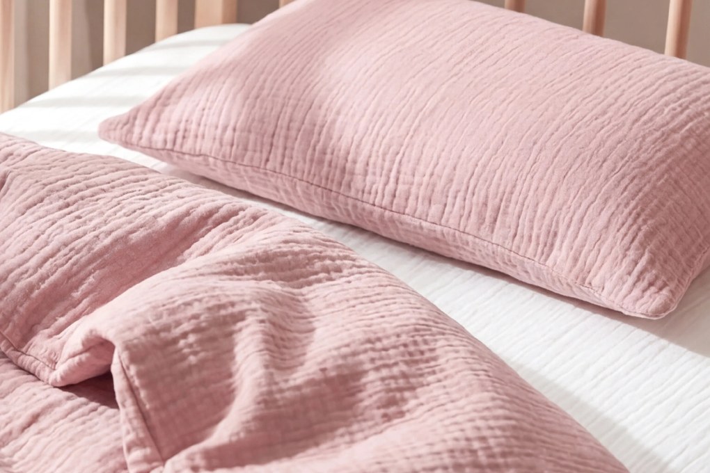 Celoroční mušelínové povlečení do postýlky Soft pink - GOTS