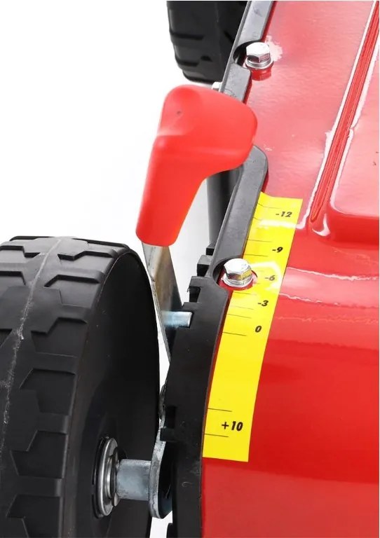 Benzínový vertikutátor VeGA GT 5654 záběr 38 cm, sběrný koš, plochy do 1500 m2