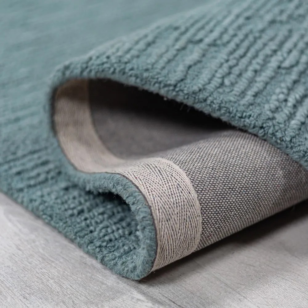 Šedomodrý ručně tkaný vlněný běhoun 80x230 cm Harris Boucle – Flair Rugs