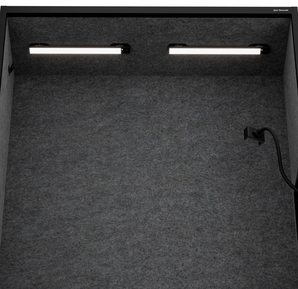 Kancelářská akustická kabina se sedátkem a USB-C portem, korpus černý / sedák tmavě šedá, 1150 mm: SALLY MentalBox