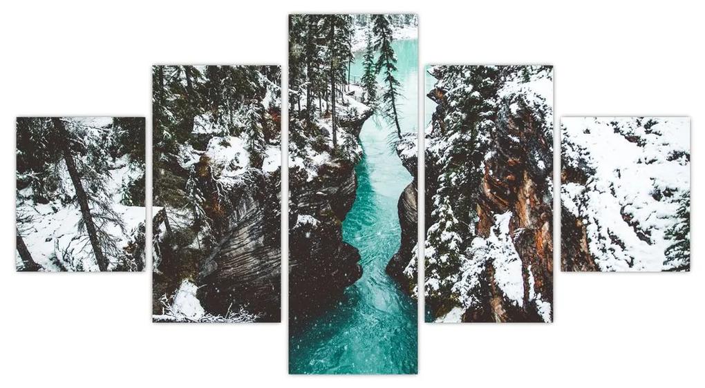 Obraz - horská řeka v zimě (125x70 cm)