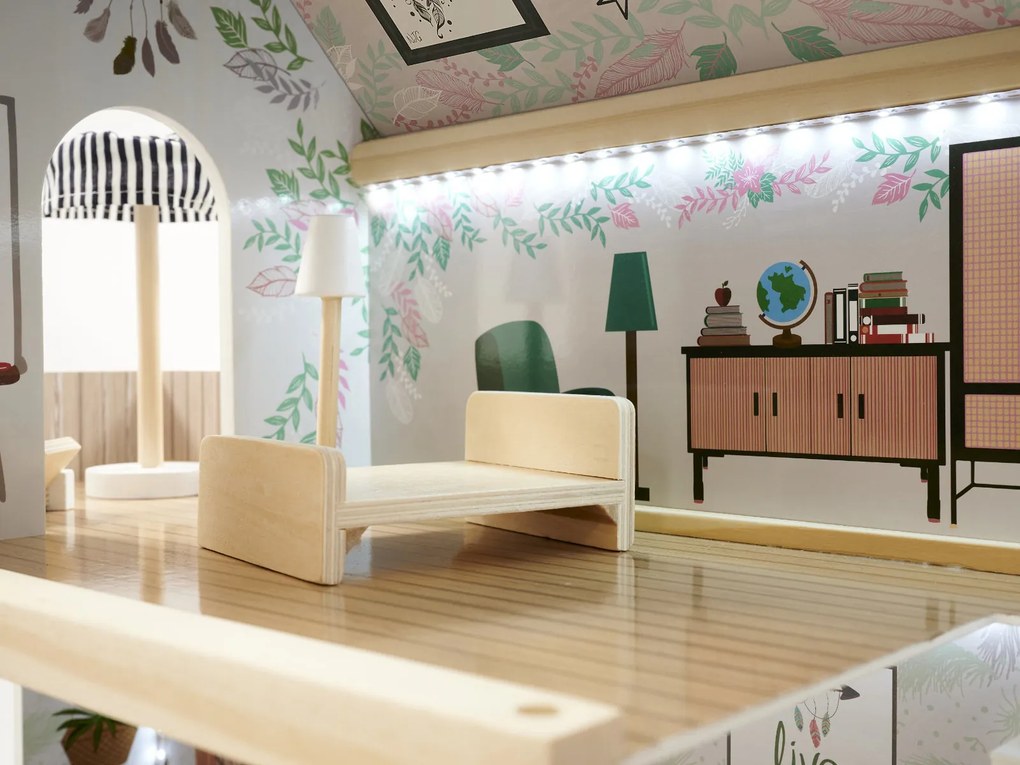 Creative Corner Dřevěný domeček pro panenky LULILO FLORO boho LED