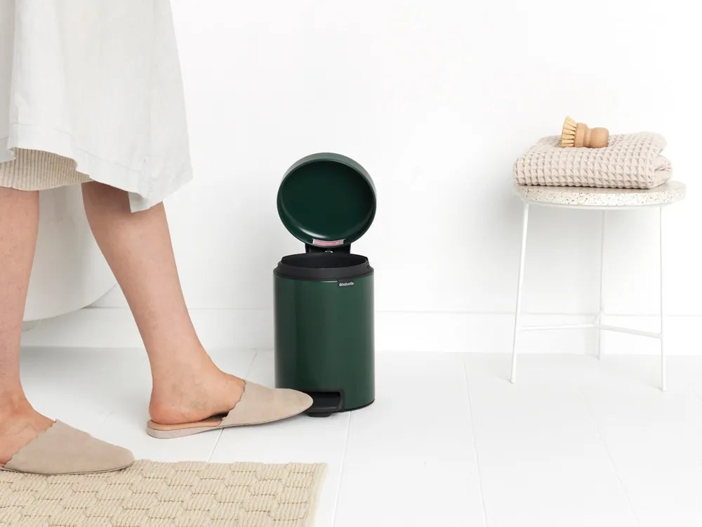 Brabantia NewIcon Pedálový koš 3 L tmavě zelená 304002