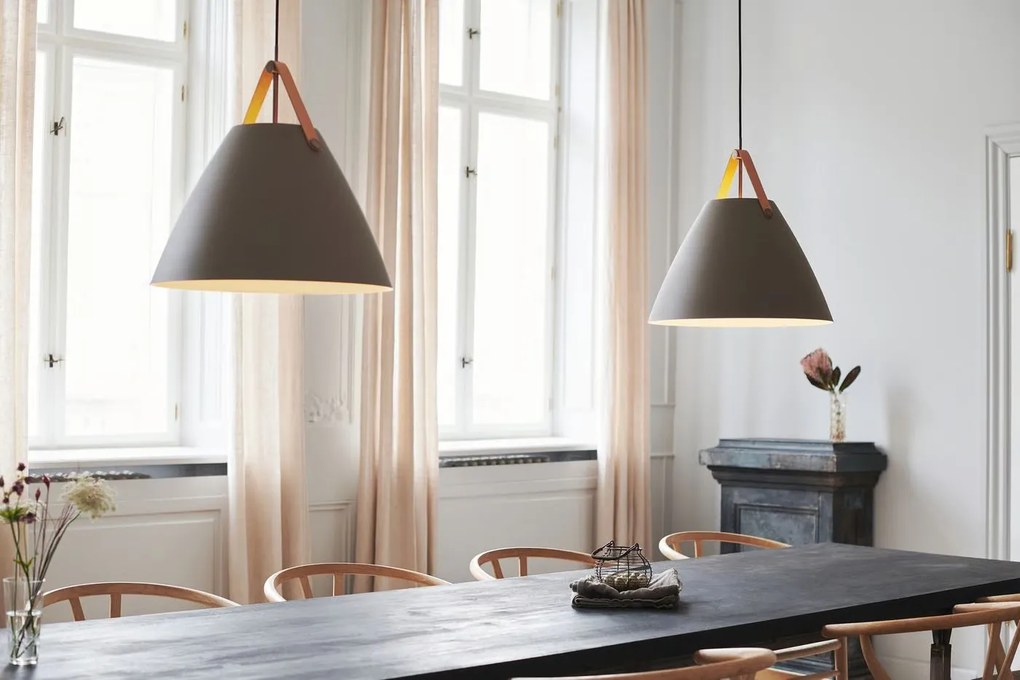 NORDLUX Strap designový lustr s koženým popruhem Varianta: Strap 36, Ø 360 x 370 mm, E27, 40 W, béžová