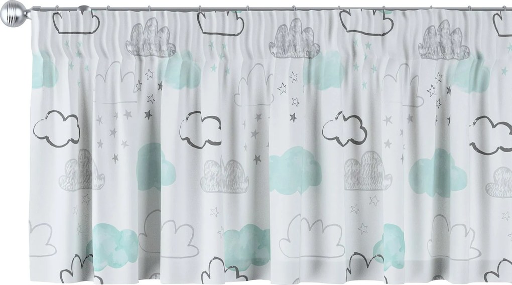 Krátký závěs na řasící pásce barva bílá látka vzorované
