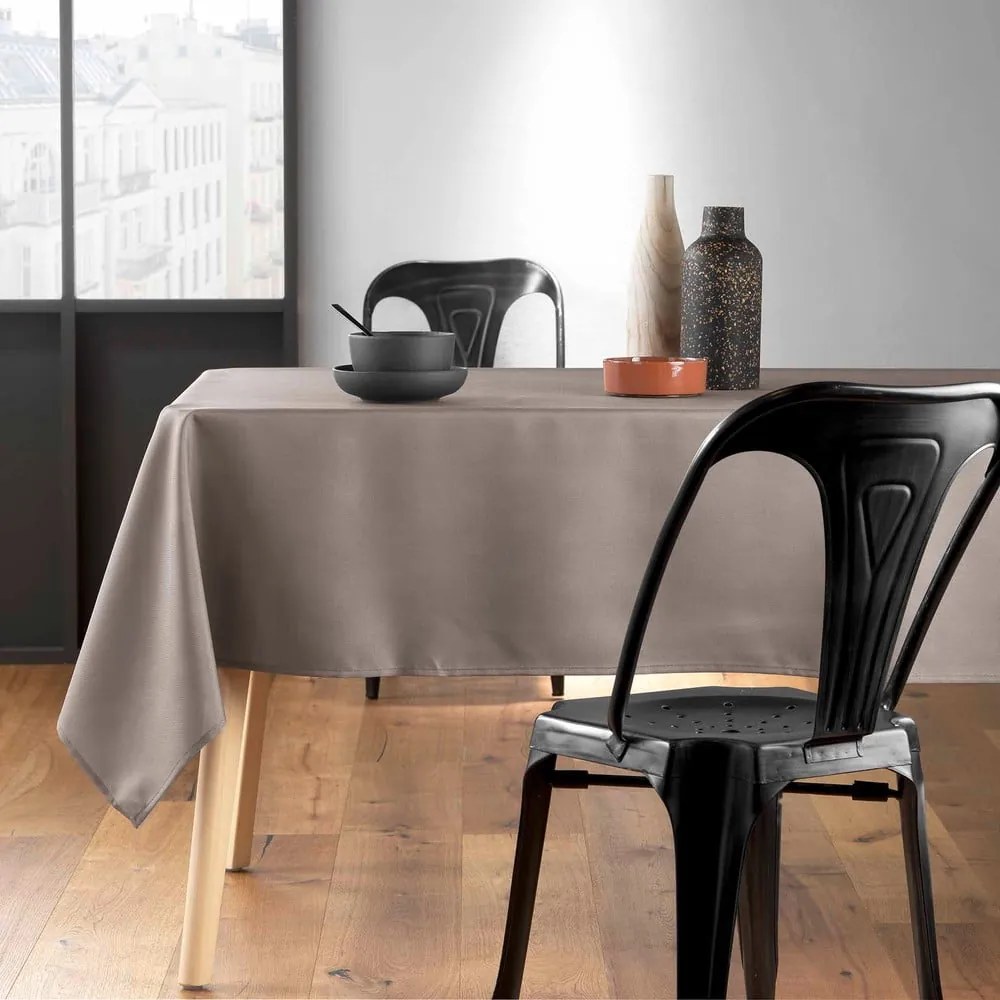 Ubrus 140x250 cm Essentiel – douceur d'intérieur