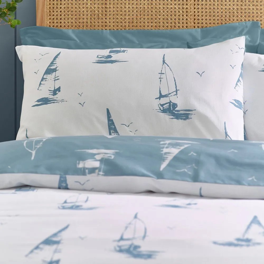Modré povlečení na jednolůžko 135x200 cm Salcombe Boats – Catherine Lansfield