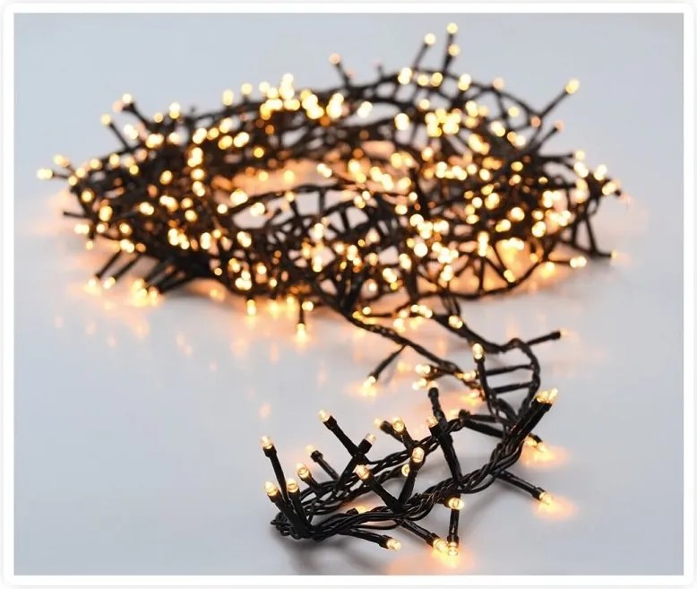 Světelný vánoční řetěz Twinkle 8 m, 400 LED