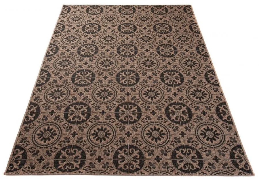 Kusový koberec Roy hnědý 160x229cm