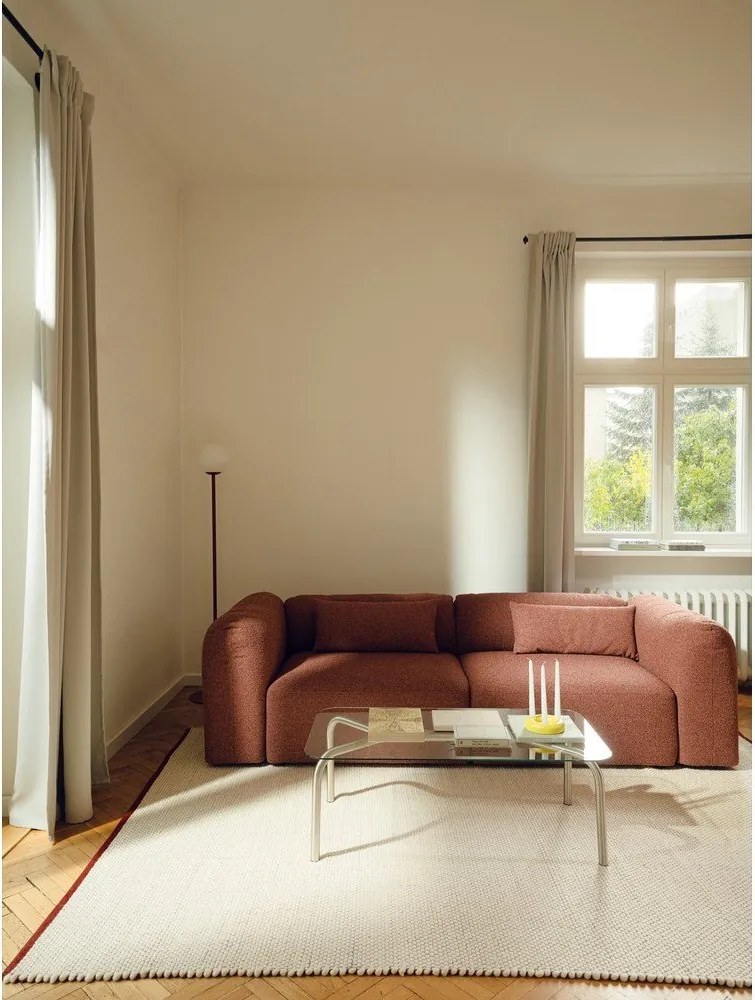 Červený/béžový ručně tkaný vlněný koberec 140x200 cm Lenu – noo.ma
