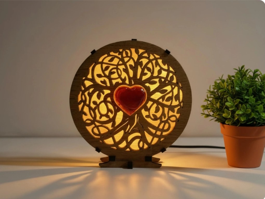 Li-Go "Strom života s achátovým srdcem 5 cm" dřevěná lampa 20x22 cm