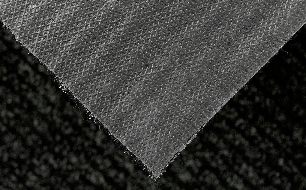 VEBE FLOORCOVERINGS BV Čistící zóna SHEFFIELD/ LIVERPOOL 50 černá BARVA: Černá, ŠÍŘKA: 4 m