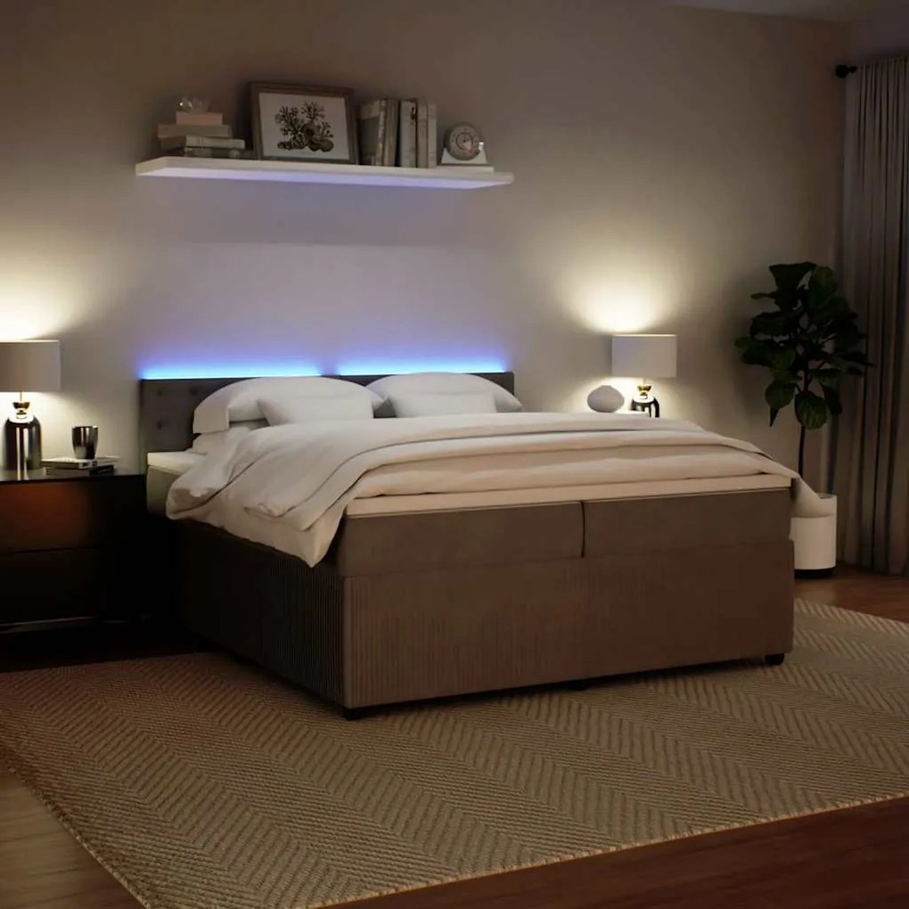 Box spring postel s matrací světle šedá 200x200 cm samet 3290142