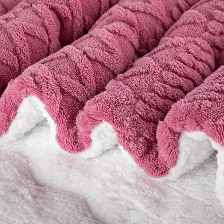 Prošívaná beránková souprava INVERNO ostružinová 2 ks