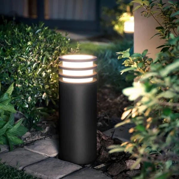 Philips - LED RGB Stmívatelná venkovní lampa Hue LUCCA 1xE27/8,1W/230V IP44