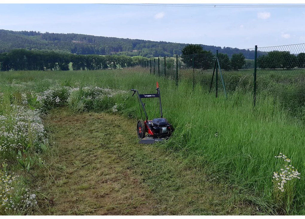 Sekačka na trávu PUBERT FIRST 55P s pojezdem