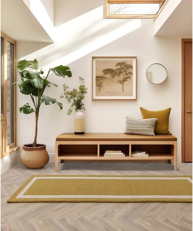 Tribeca Design Kusový koberec Buster Border Ochre Rozměry: 200x300 cm