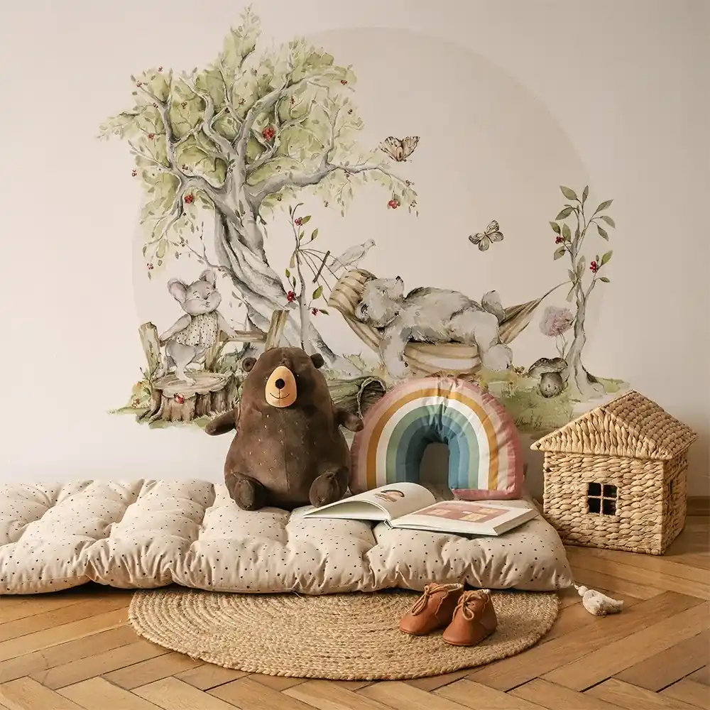 Gario Dětská nálepka na zeď Procházka lesem - spící medvídek a myška  Rozměry: 95 x 78 cm | BIANO