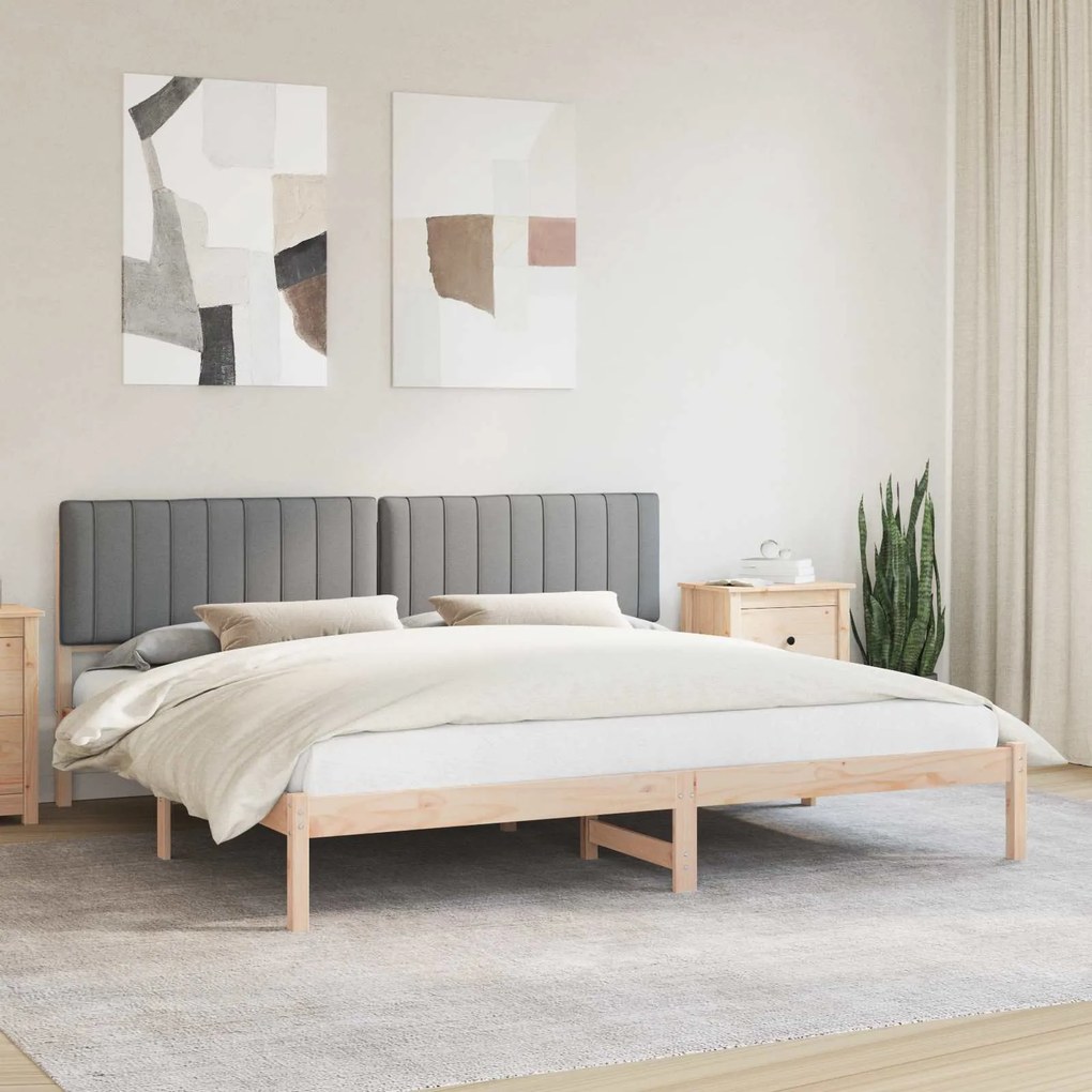 Rám postele s čalouněným čelem Světle šedá 200 x 200 cm 3405572