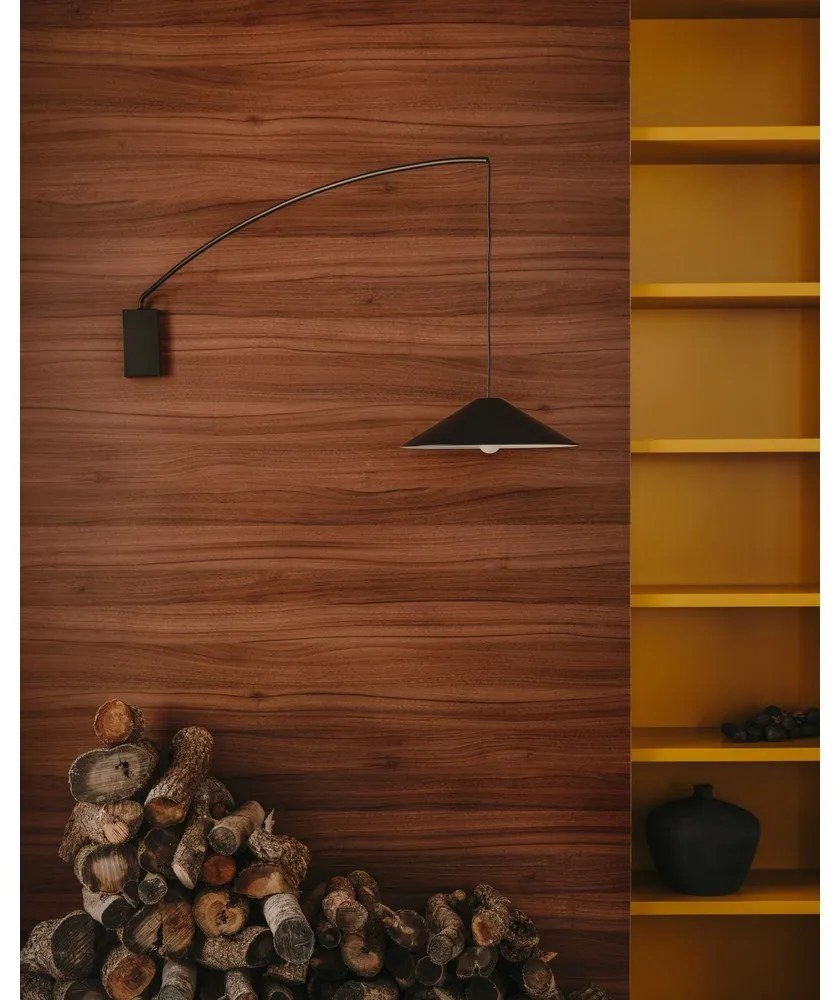 Černé nástěnné svítidlo ø 35 cm Kally – Kave Home