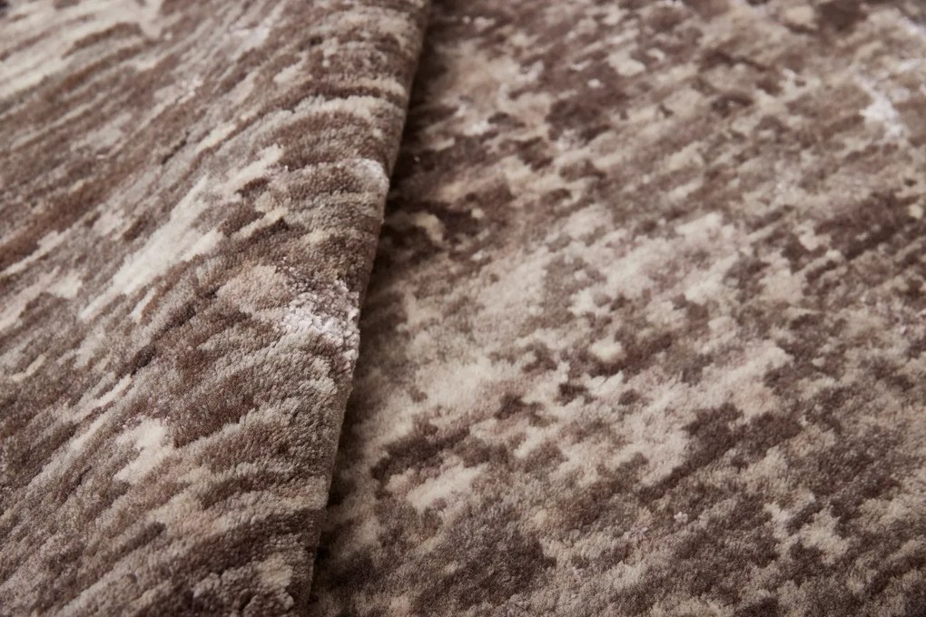 Diamond Carpets India, Ručně vázaný kusový koberec Enstatite DESP HK23, 160x230, hnědá, ložnice