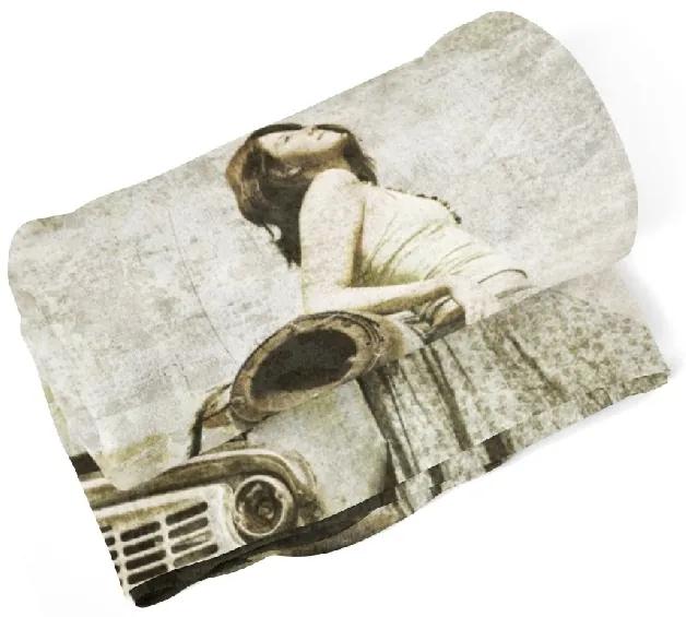 IMPAR Fleecová deka Žena u auta 150x120 cm (Rozměr : 150 x 120 cm)