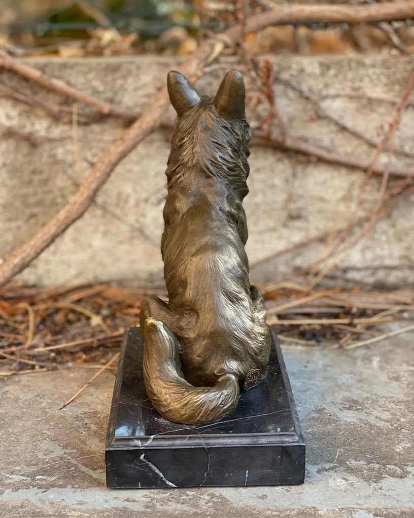 Bronzová socha soška LIŠKA