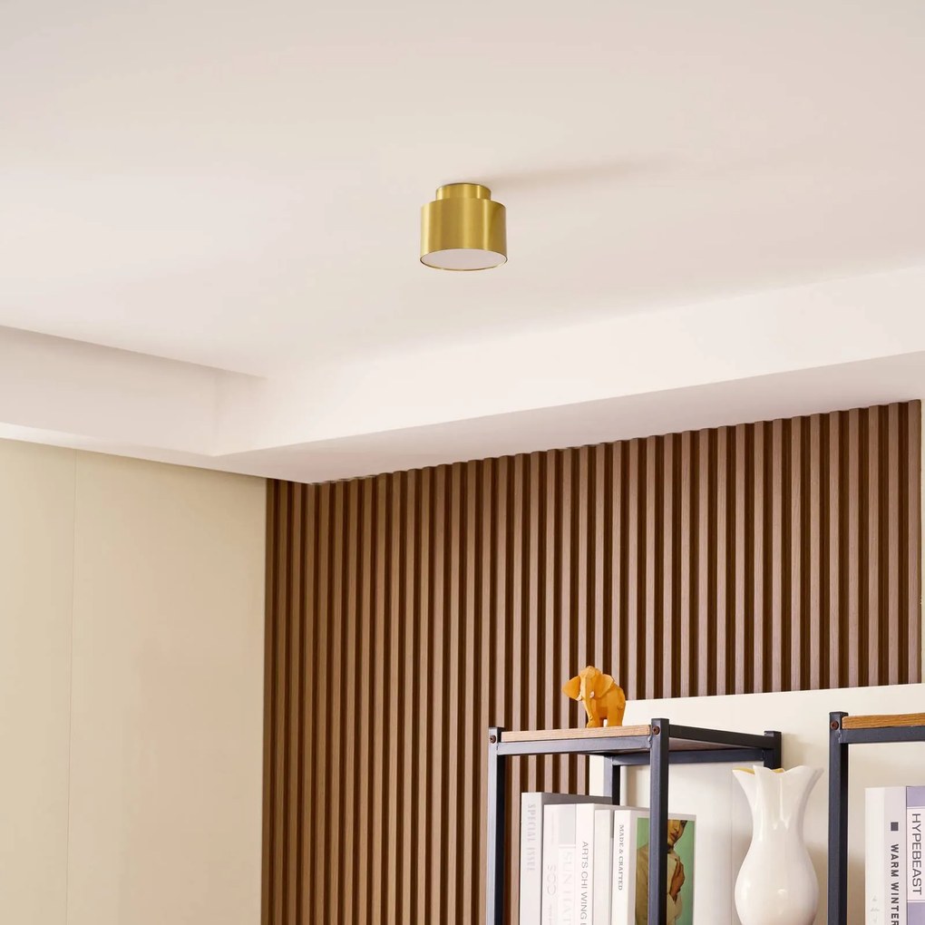 Lindby LED reflektor Nivoria, 11 x 8,8 cm, zlatá barva, hliník