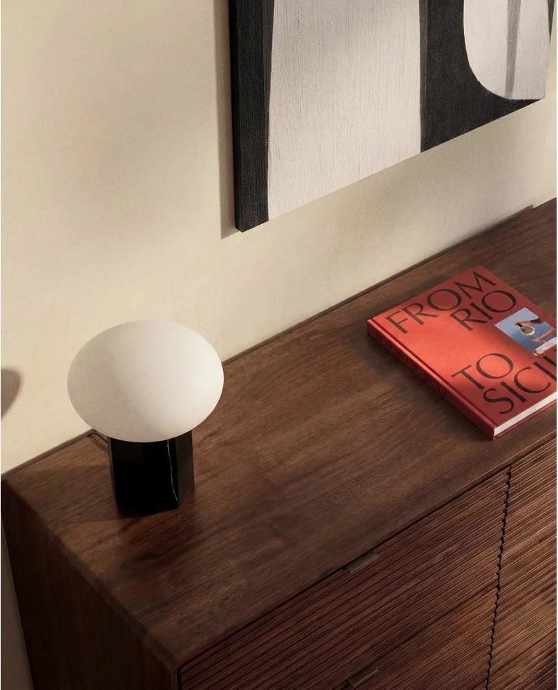 Komoda v dekoru ořechu v tmavě přírodní barvě 120x75x50 cm Norlen – Kave Home