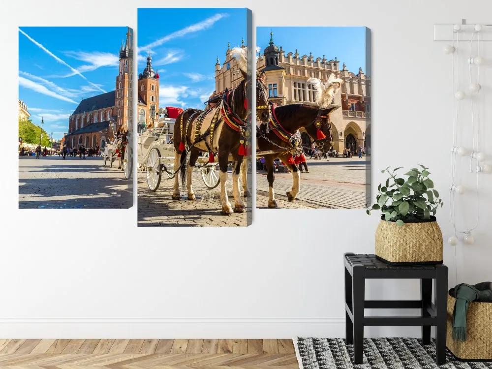 Vícedílný obraz Koňské Povozy Na Náměstí V Krakově Nedostatek Nedostatek Plátno Canvas 90x60
