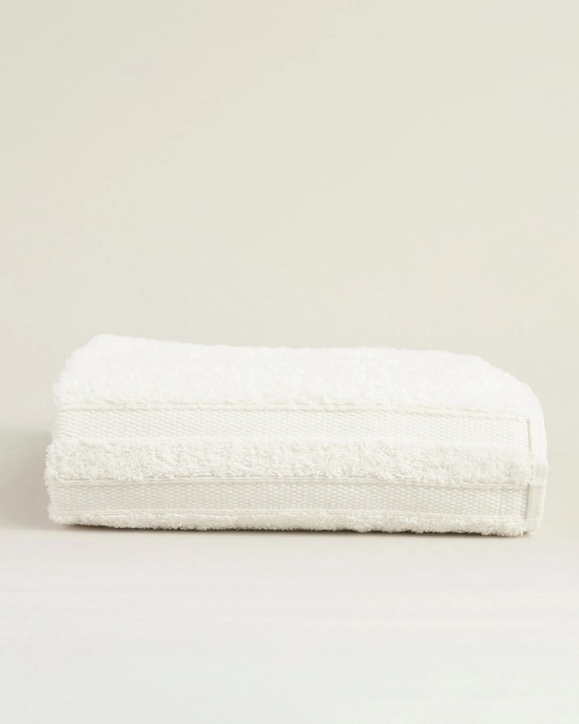 Ručník Essence 70x140 cm pure white