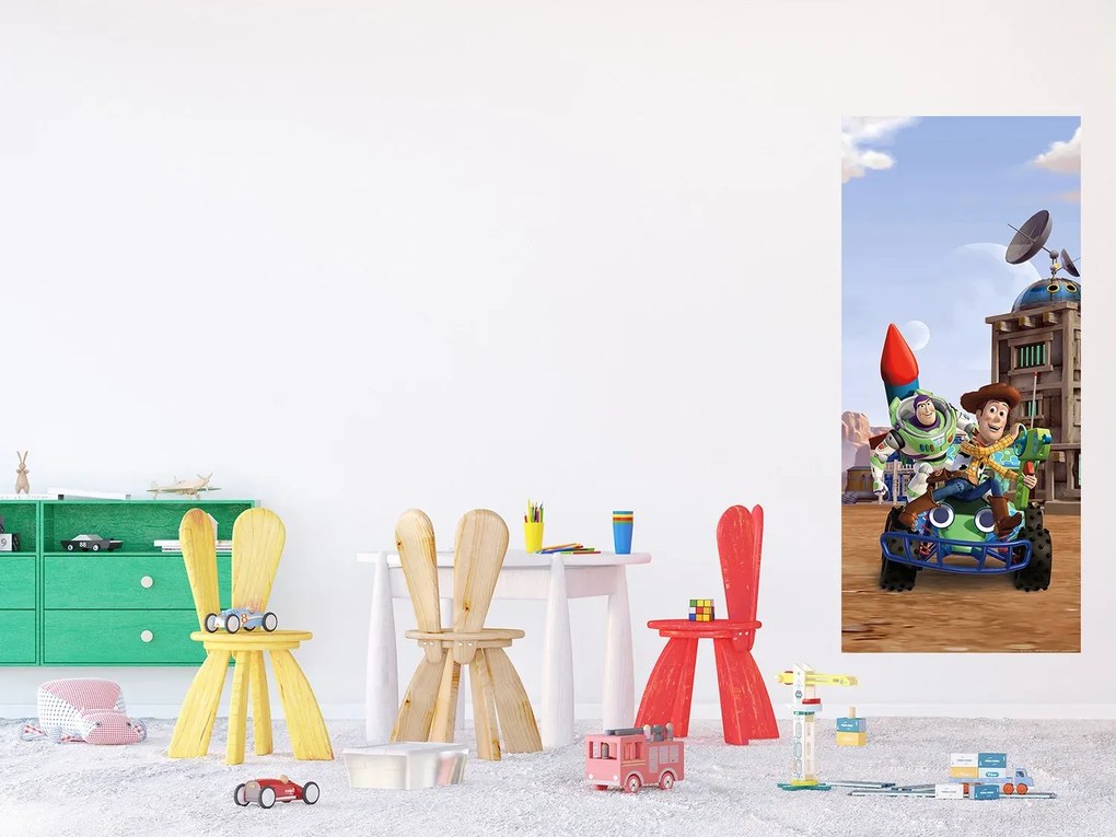 Dětská vliesová fototapeta na zed' Autíčko Příběh Hraček, Disney | 90 x 202 cm | DFTDNV 5439