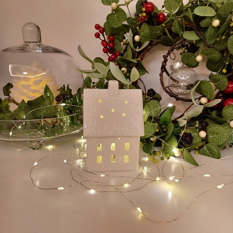LED dekorace keramický domeček 7 × 6 × 10 cm, teple bílá, 2× LR44