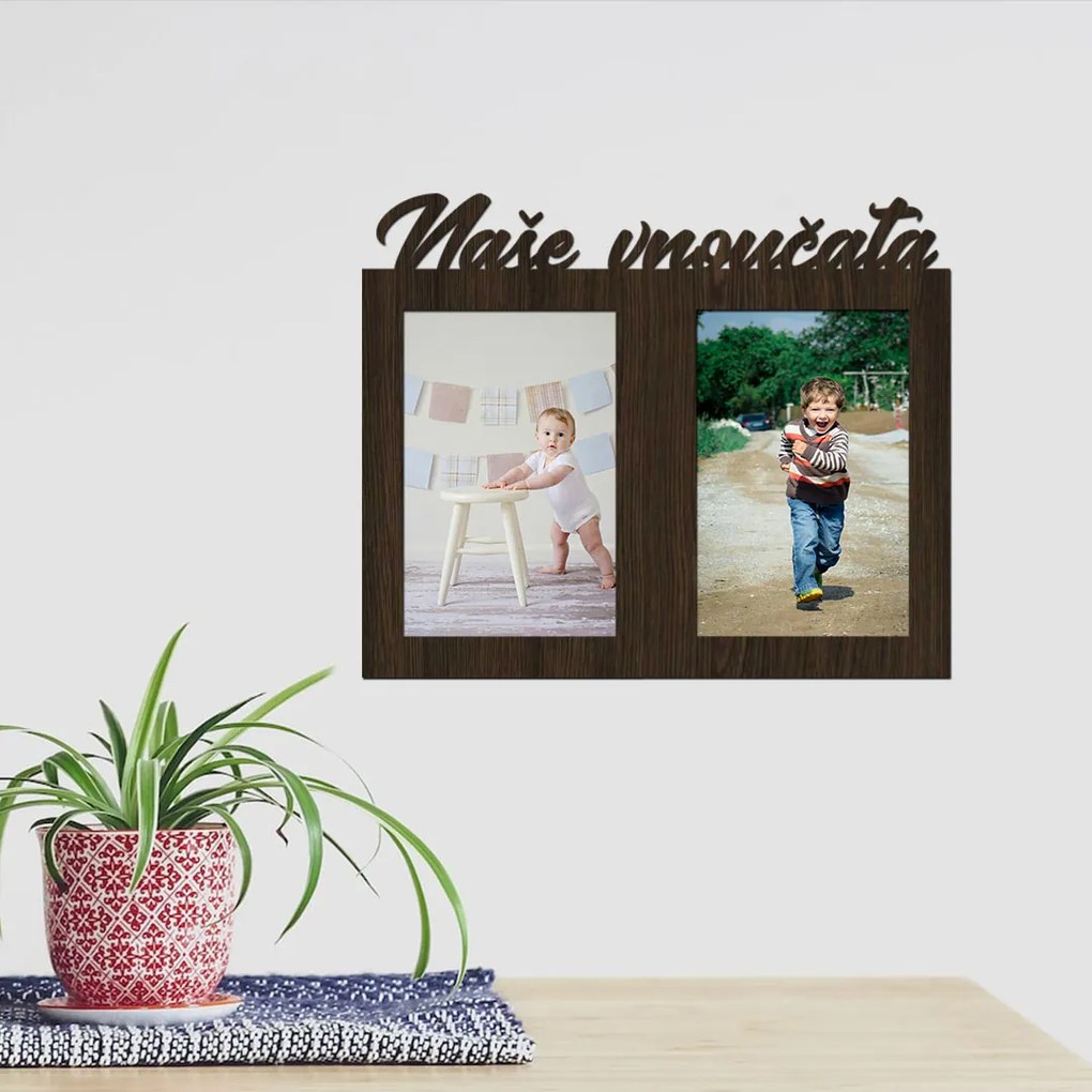 dřevo života Dřevěný fotorámeček Naše vnoučata Zvolte barvu dekoru: Ořech, Zvolte velikost fotografie (cm): 10x15, Počet fotorámečků: 4