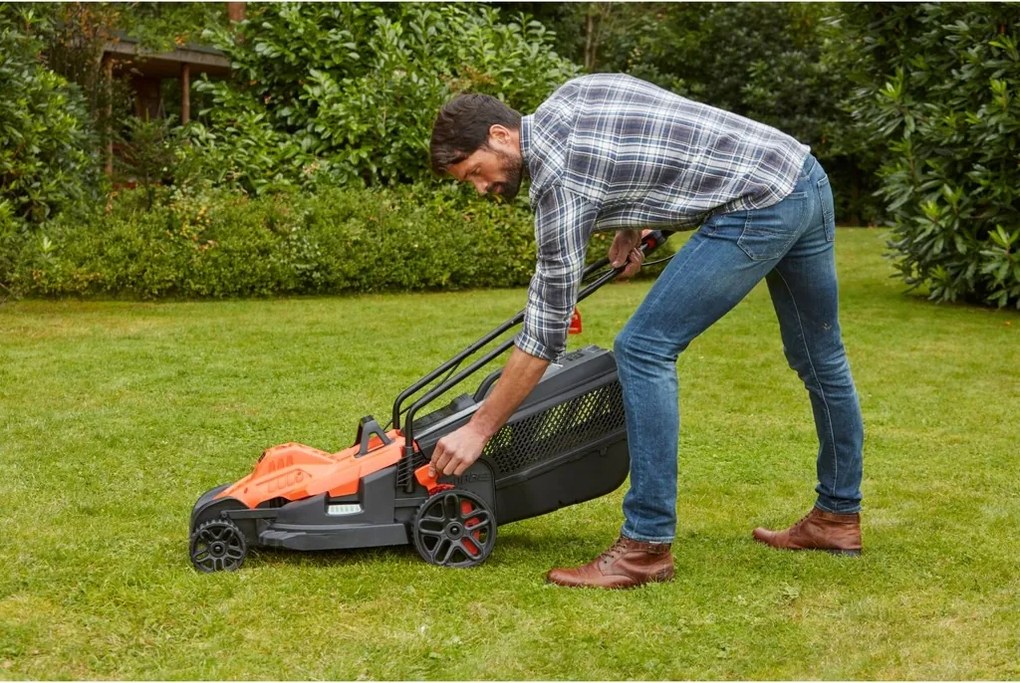 Elektrická sekačka Black+Decker BEMW471ES-QS, 1600W, záběr 38cm