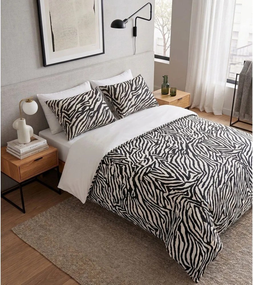 Černé povlečení na dvoulůžko 200x200 cm Zebra – Mijolnir