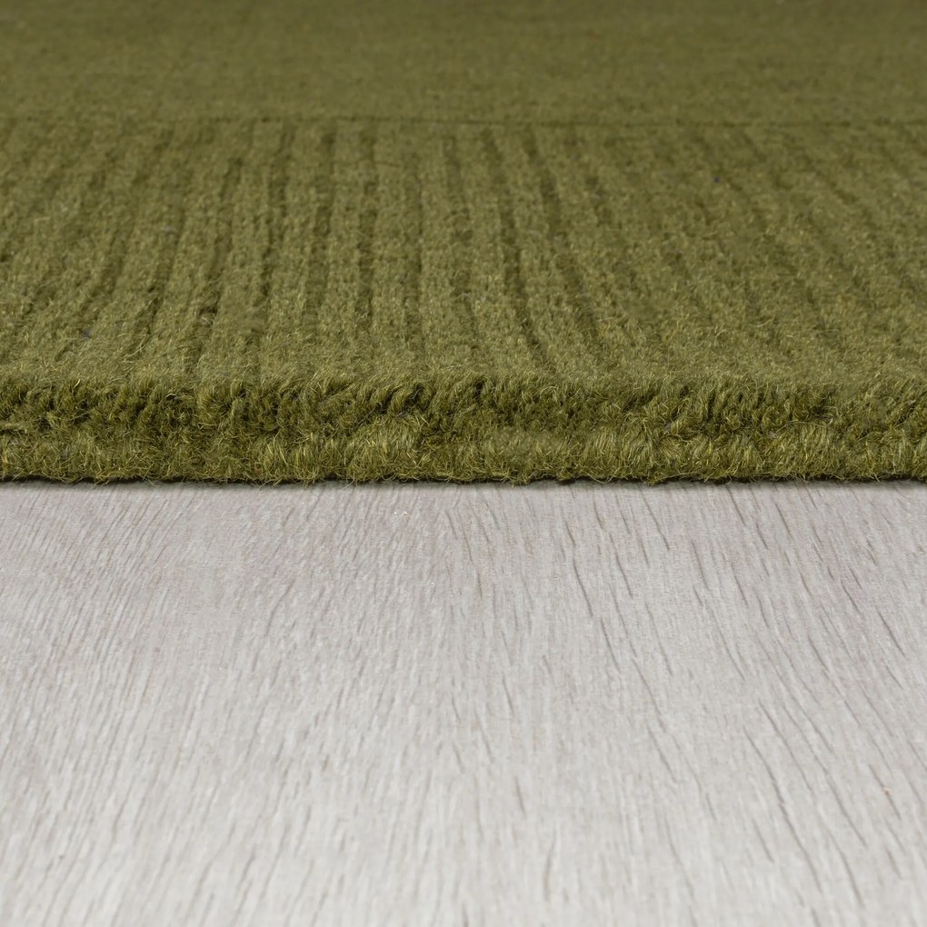 Flair Rugs, Kusový ručně tkaný koberec Tuscany Textured Wool Border Green, 120x170, zelená, ložnice
