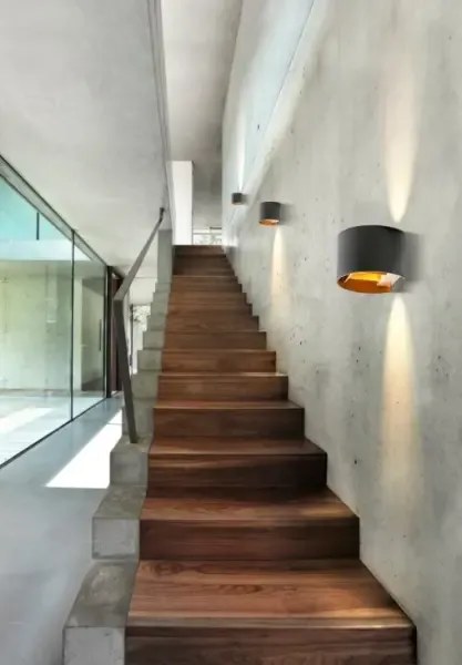 Designové nástěnné svítidlo Leticia 2 černé/zlaté