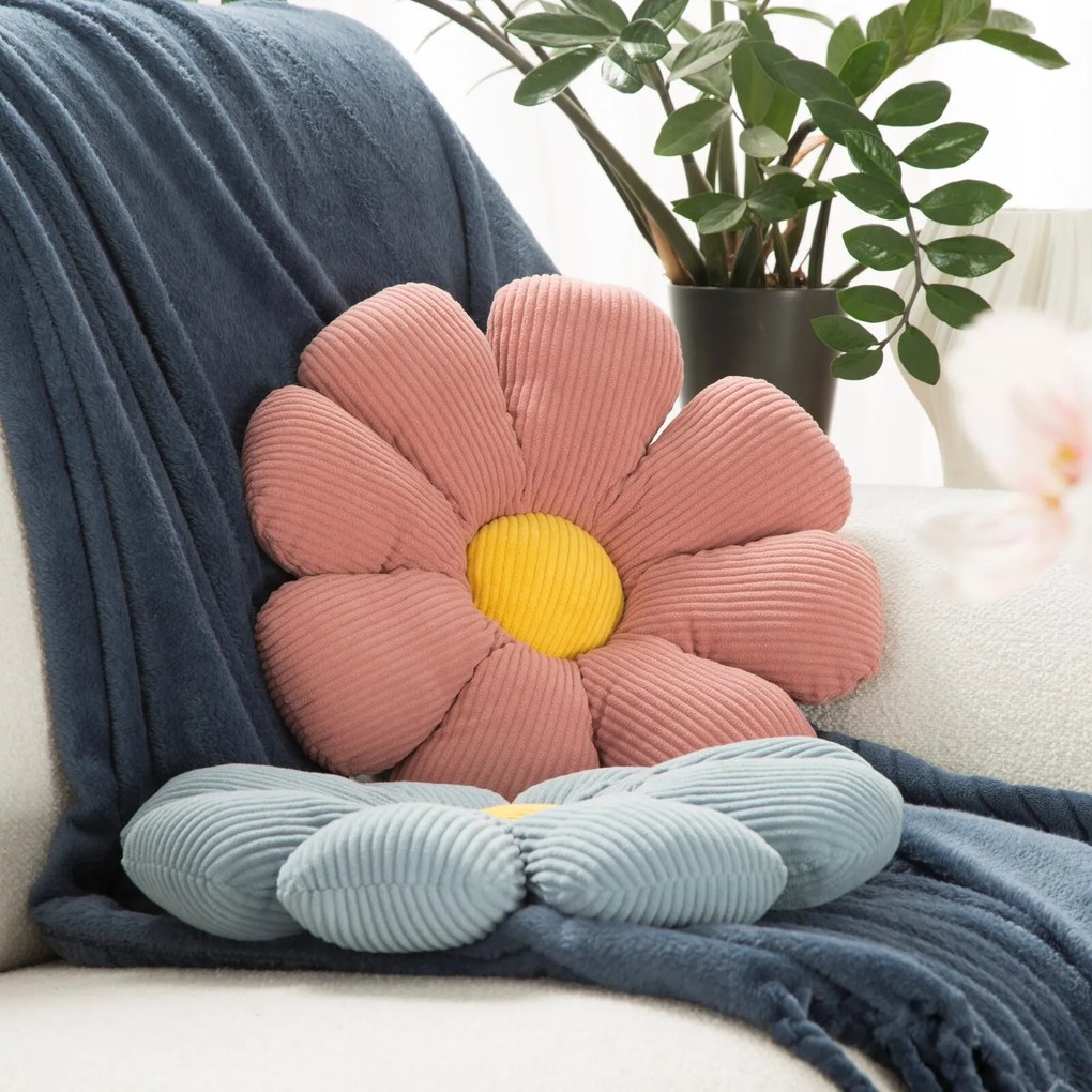 DĚTSKÝ DEKORAČNÍ POLŠTÁŘ FLOWER40 (FI) 37 CM MODRÁ
