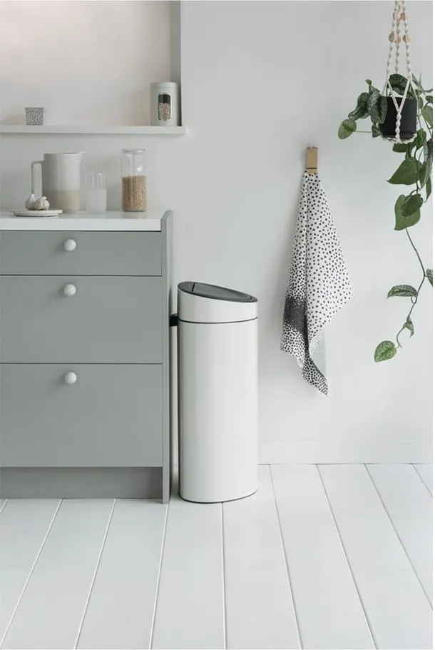 Bílý dotykový ocelový odpadkový koš 40 l Touch Bin – Brabantia