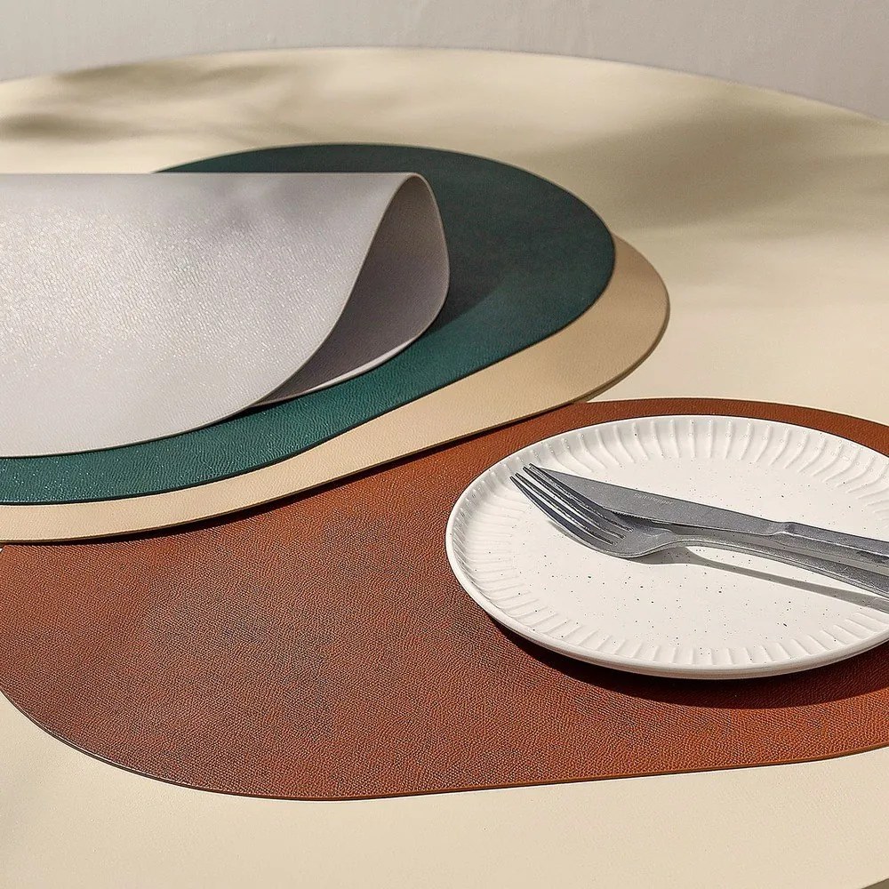 Prostírání z umělé kůže 30x45 cm Tabletop – Salt&Pepper